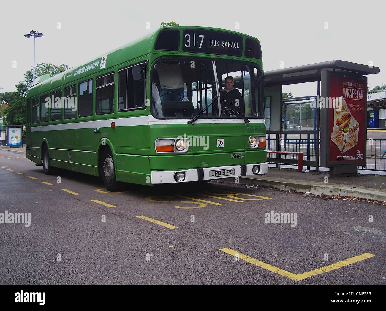 Classic london bus hi-res stock photography and images - Alamy