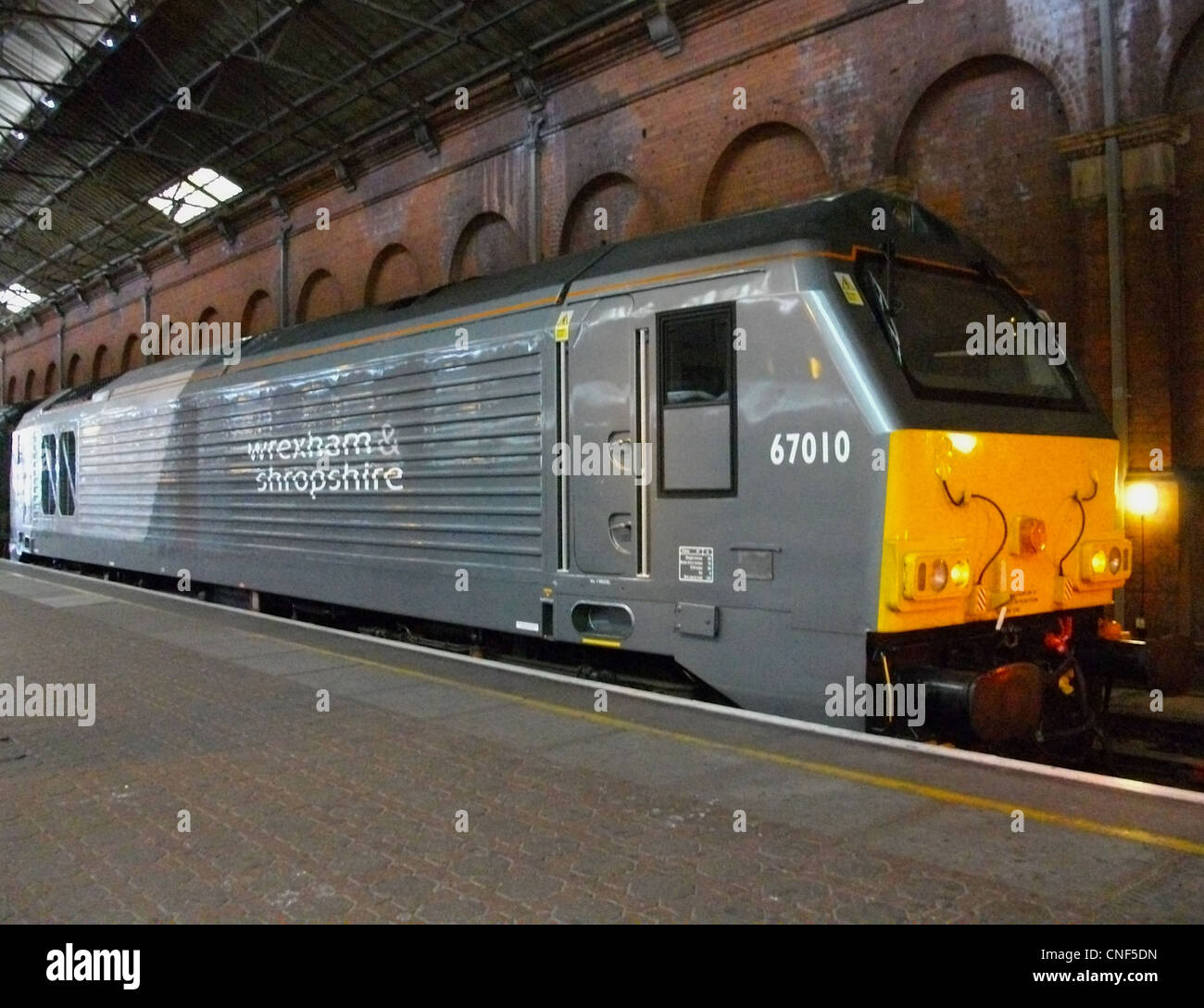 Class 67 No. 67010 at London Marylebone Stock Photo - Alamy