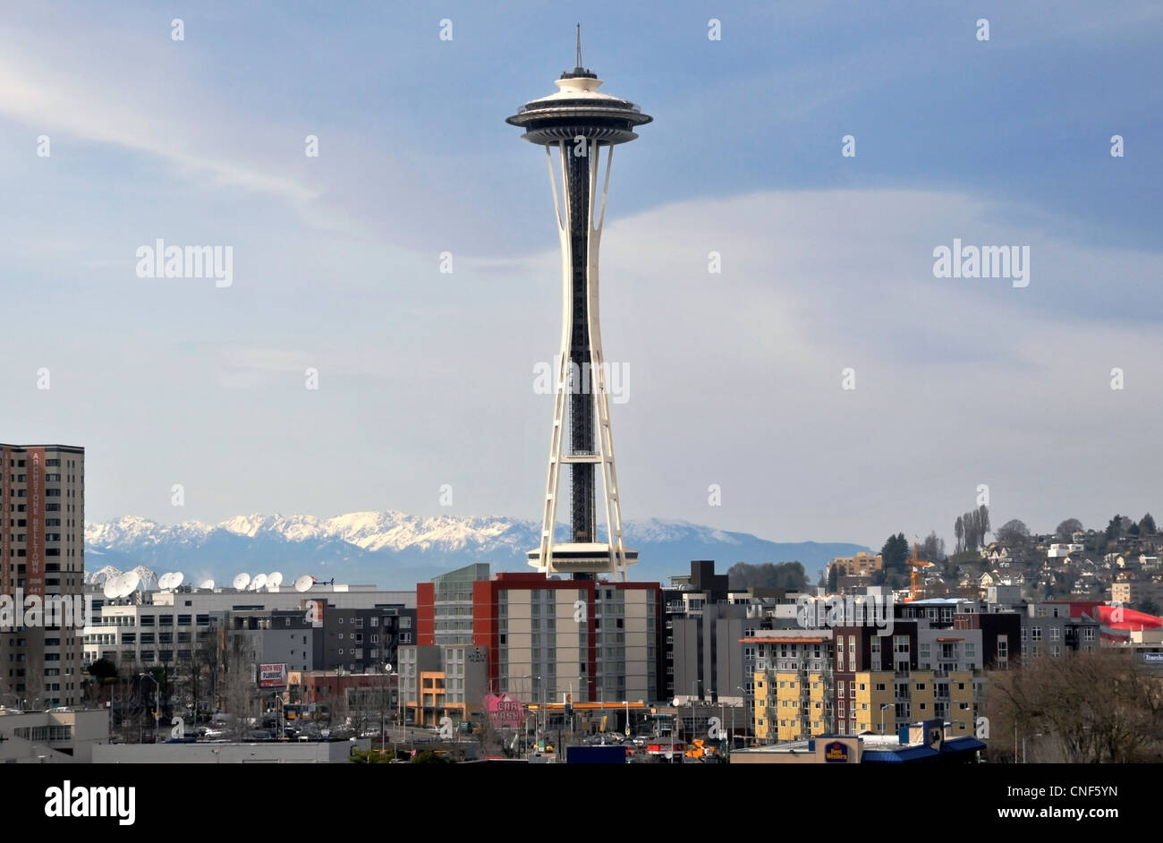 Seattle space needle aerial hi-res stock photography and images - Alamy