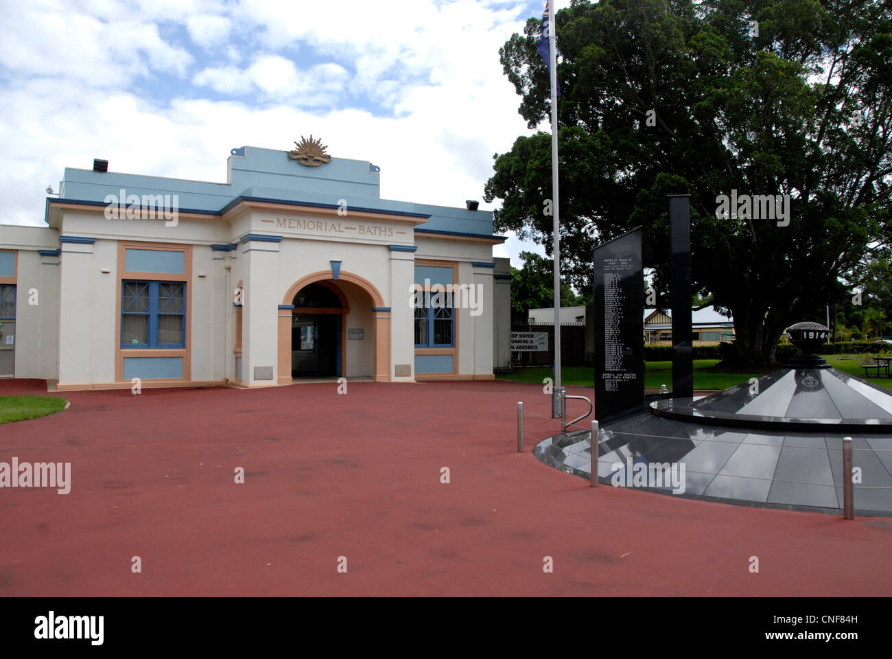 Lismore municipal open air Olympic swimming pool and ANZAC war memorial ...