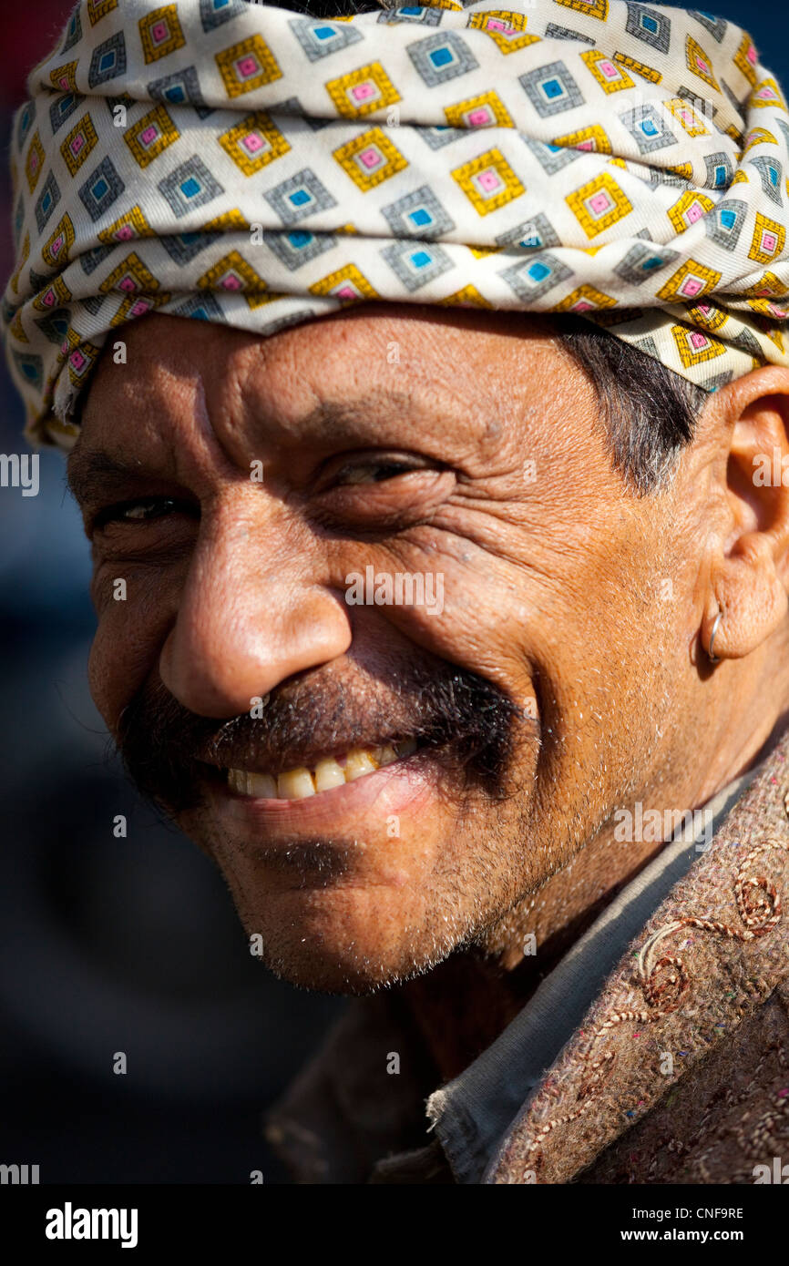 Pakistani man in islamabad pakistan hi-res stock photography and images ...