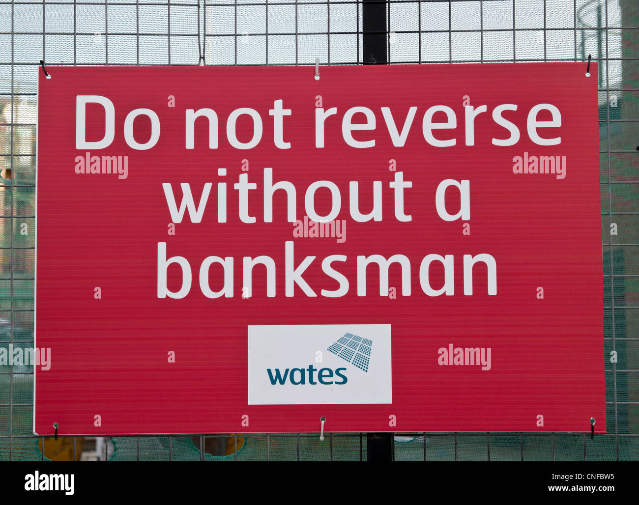 Sign warning safety construction hi-res stock photography and images ...