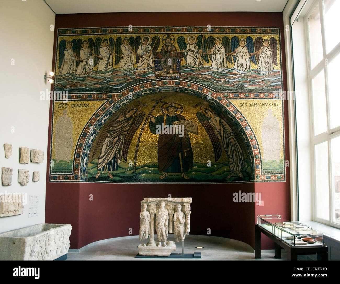 Apsis mosaic hi-res stock photography and images - Alamy