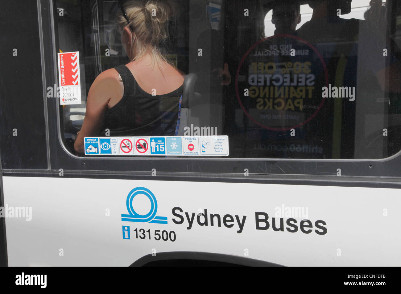 Bus in sydney hi-res stock photography and images - Alamy