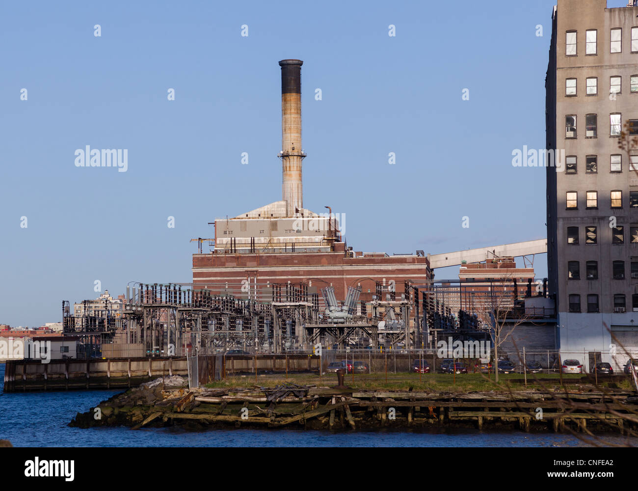Hudson generating station Stock Photo - Alamy