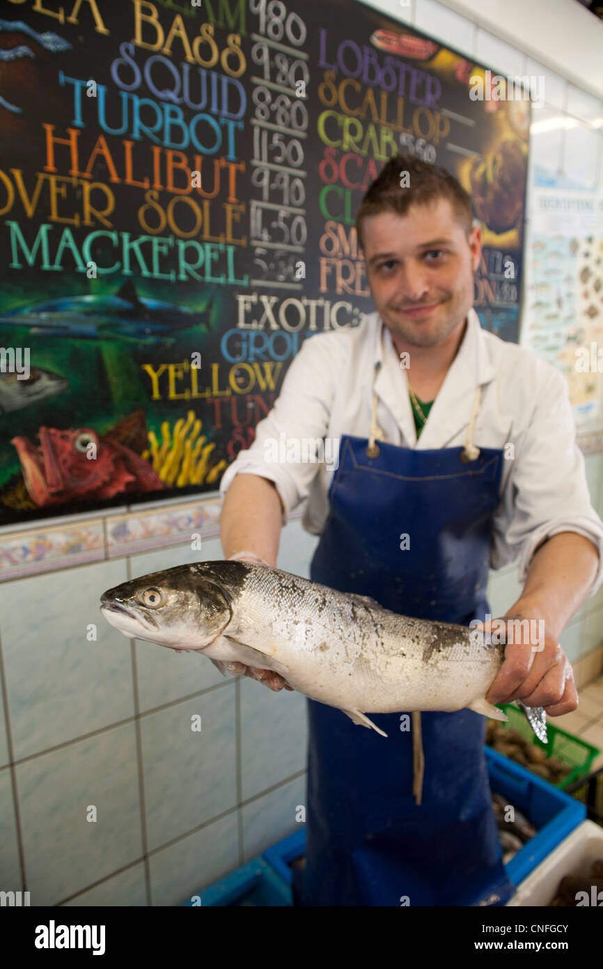 Fishmongers in Edinburgh Stock Photo - Alamy