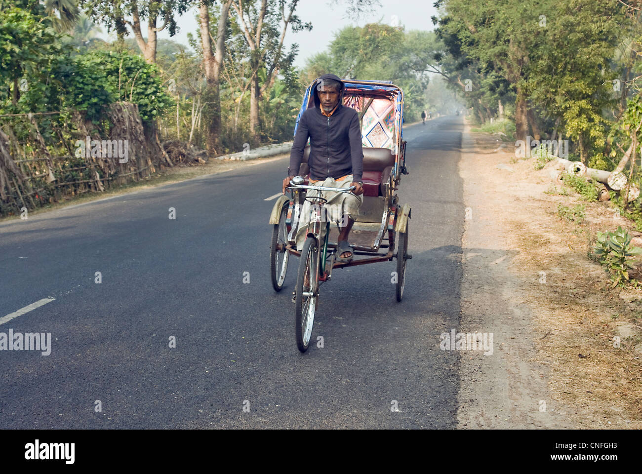 Bangladesh man pulling rickshaw at Bagerhat country side Stock Photo ...