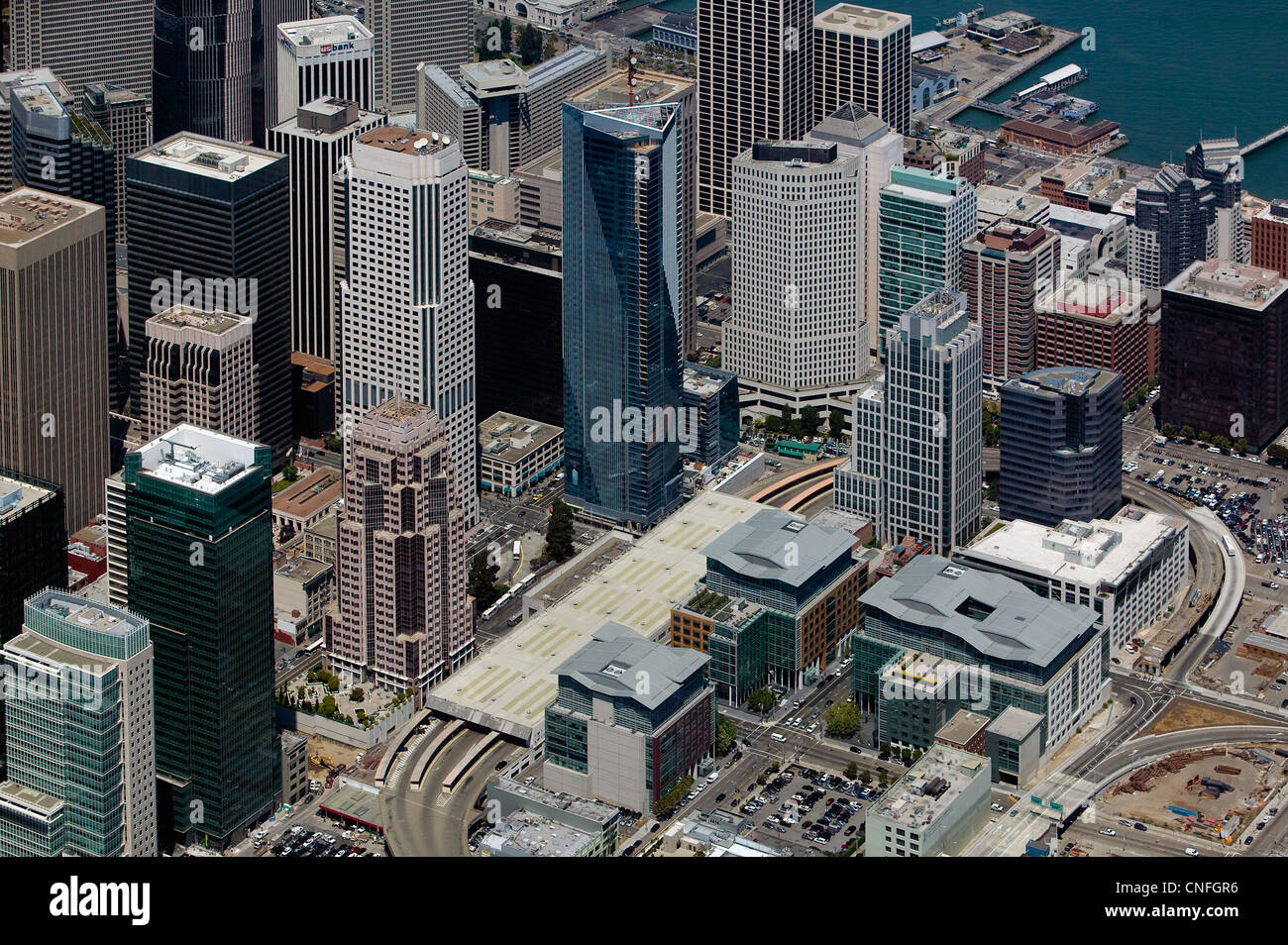 Millenium tower san francisco hi-res stock photography and images - Alamy