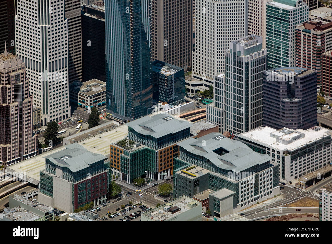 Transbay tower hi-res stock photography and images - Alamy