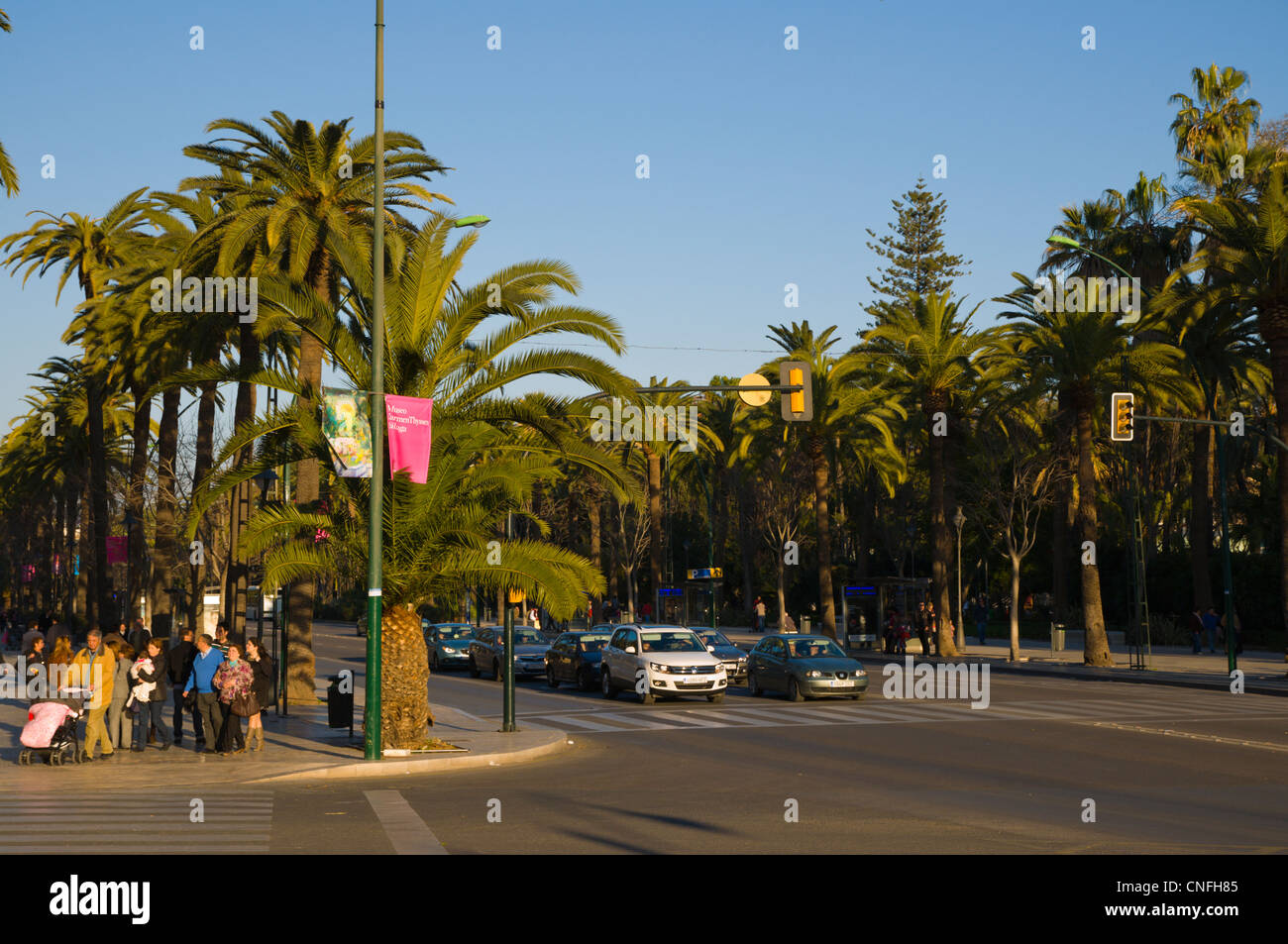 Paseo del parque hi-res stock photography and images - Alamy