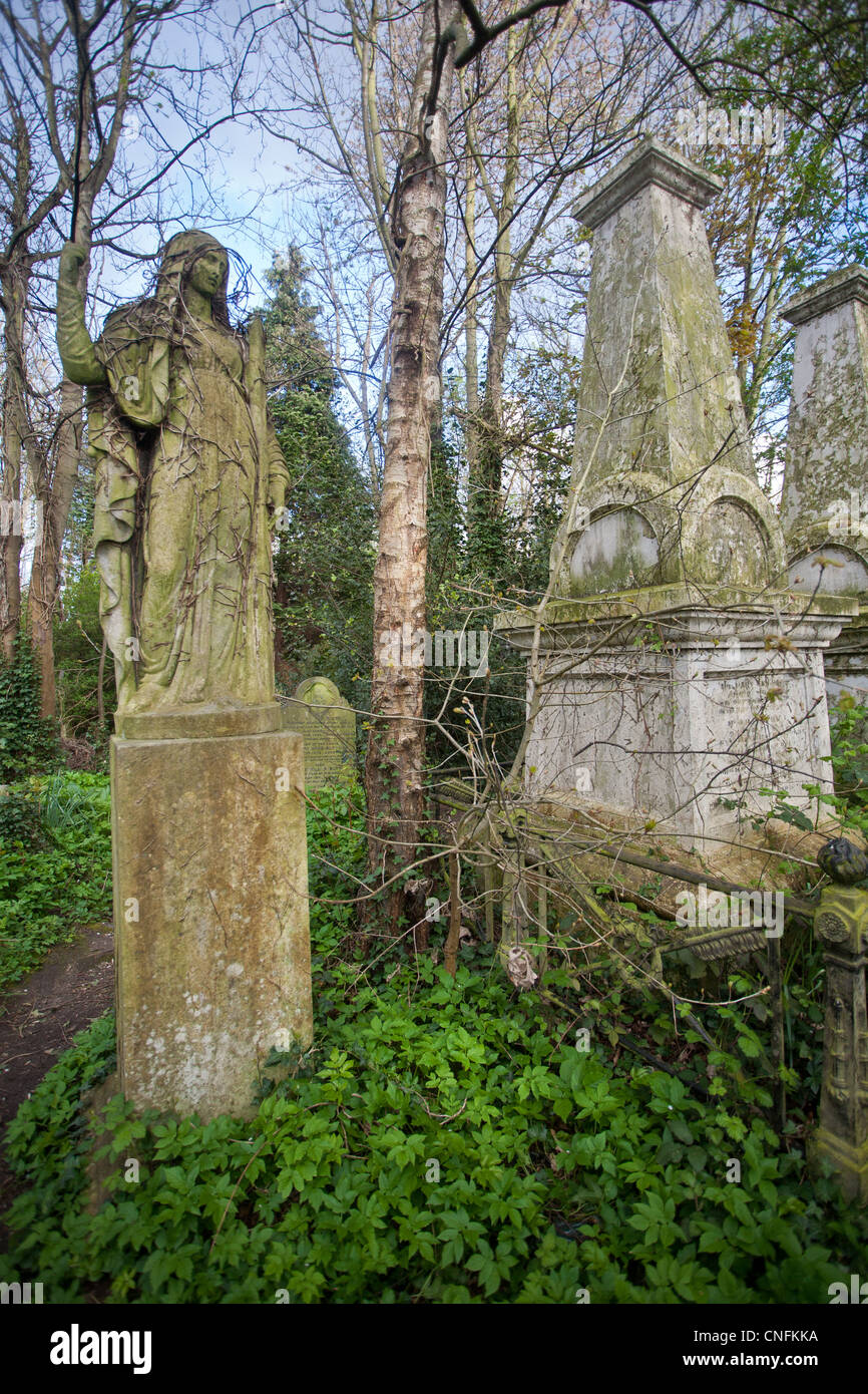 Abney Park Cemetery Stoke Newington Hackney London England UK Stock ...