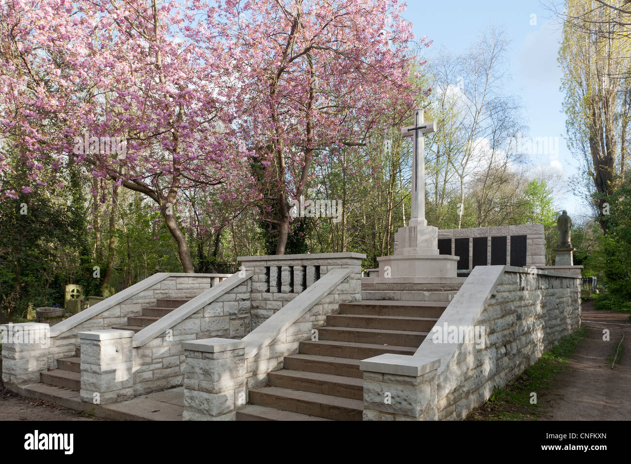 War Memorial. Abney Park Cemetery, Stoke Newington, Hackney, London ...