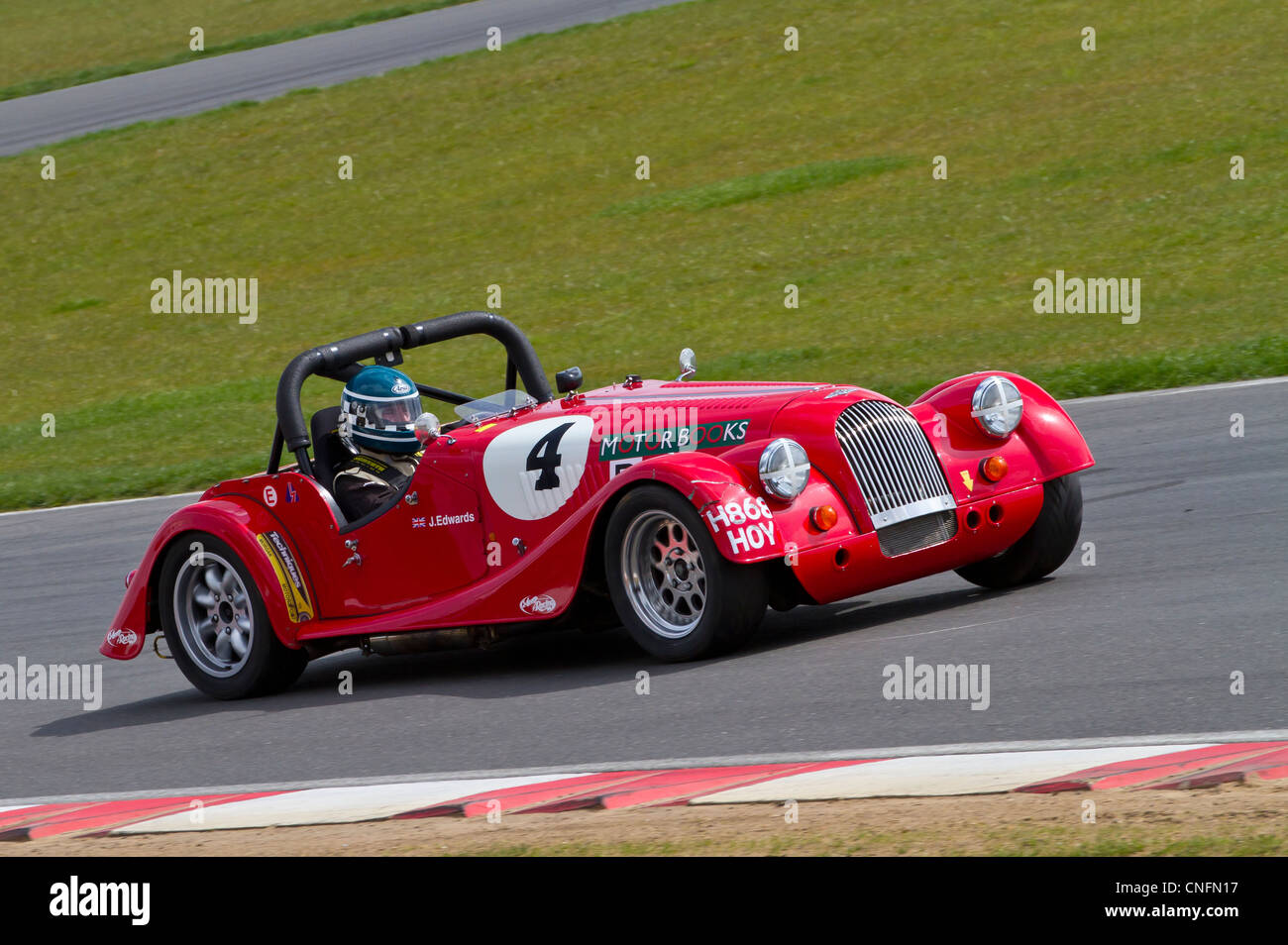 1991 Morgan Plus 8 with driver Jonathan Edwards, Aero Racing Morgan ...