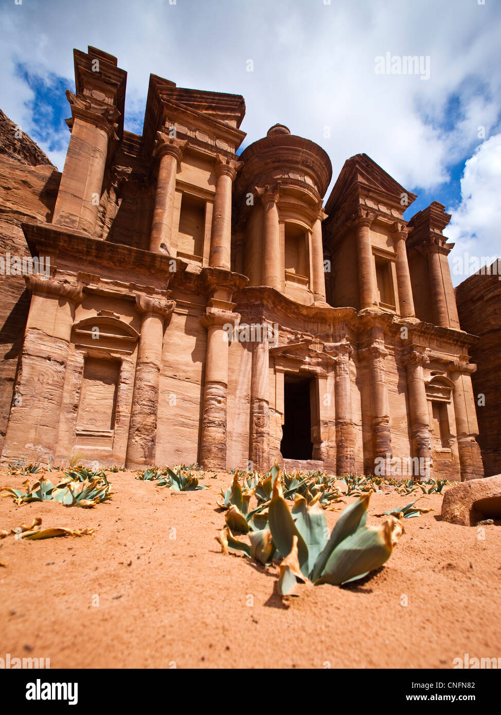 Al deir architecture hi-res stock photography and images - Alamy