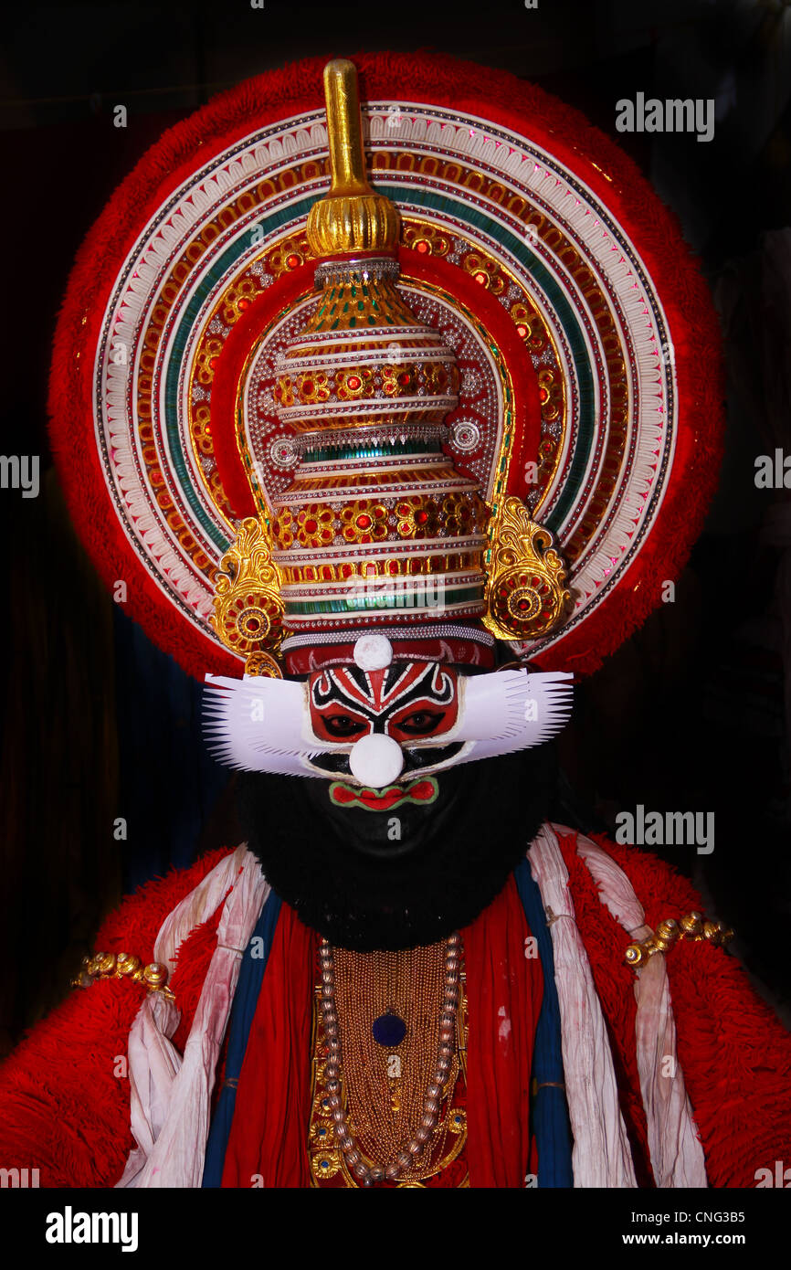 Kathakali Thadi Vesham