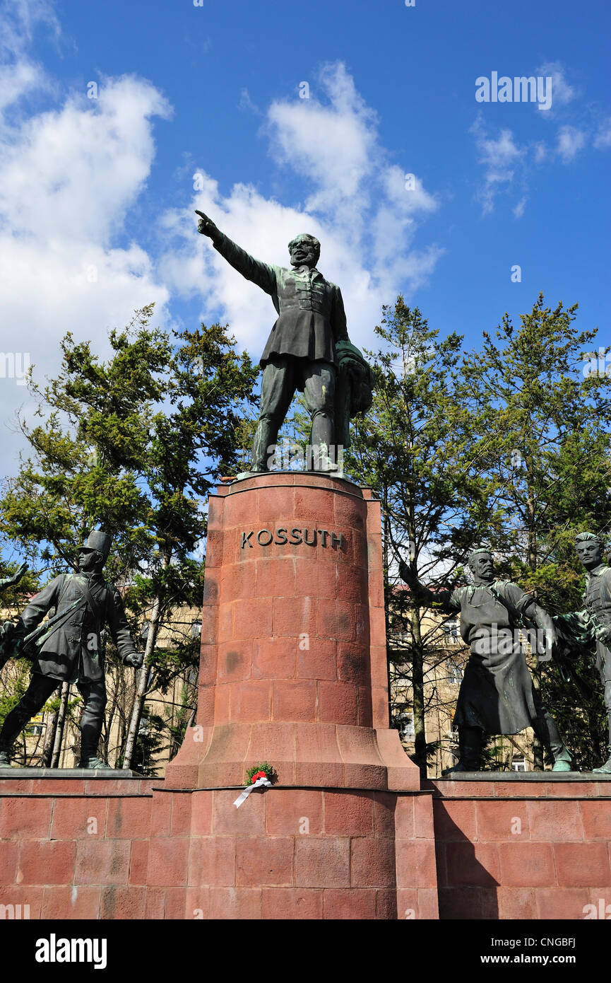Kossuth lajos statue ter hi-res stock photography and images - Alamy
