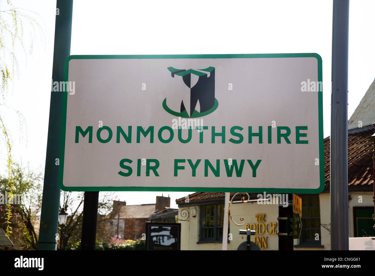 County boundary sign written in hi-res stock photography and images - Alamy