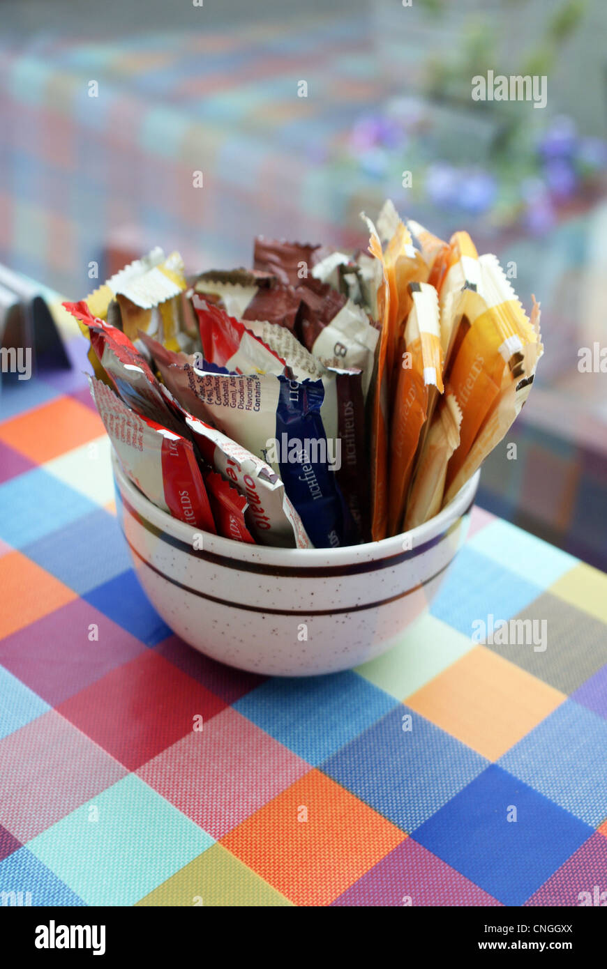Ketchup pot hi-res stock photography and images - Alamy
