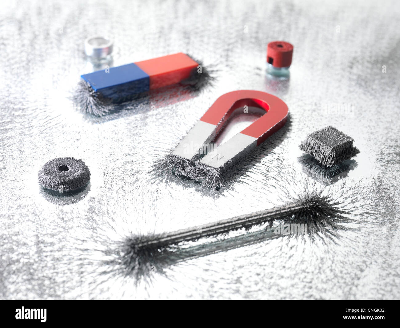 Bar magnet hi-res stock photography and images - Alamy