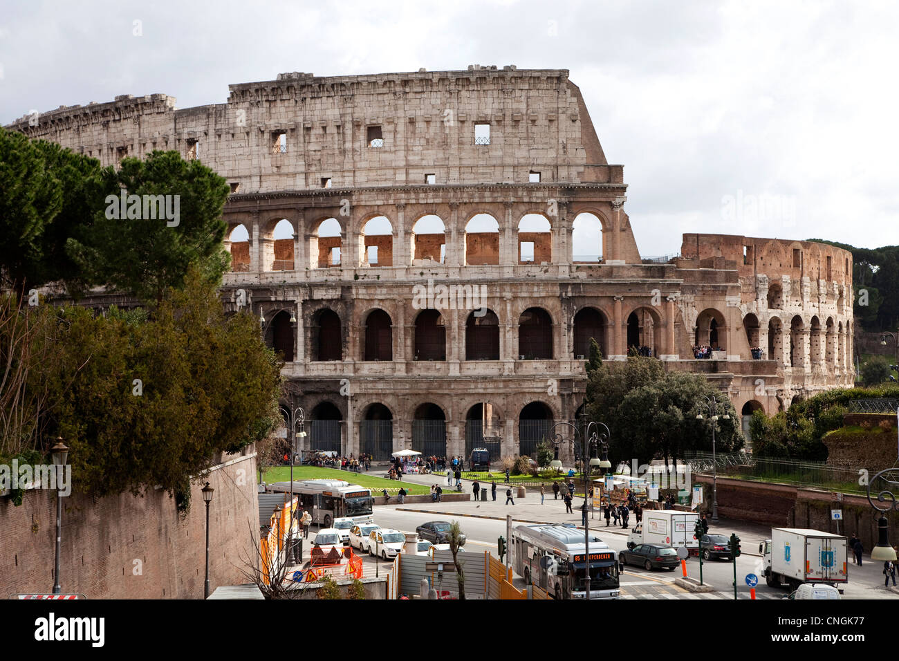 City view of Rome, Italy with old buildings, monuments, art. Roma ...