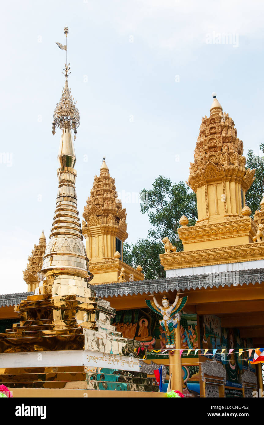 Golden Stupa at the peak of Phnom Yat, Pailin in Cambodia Stock Photo ...