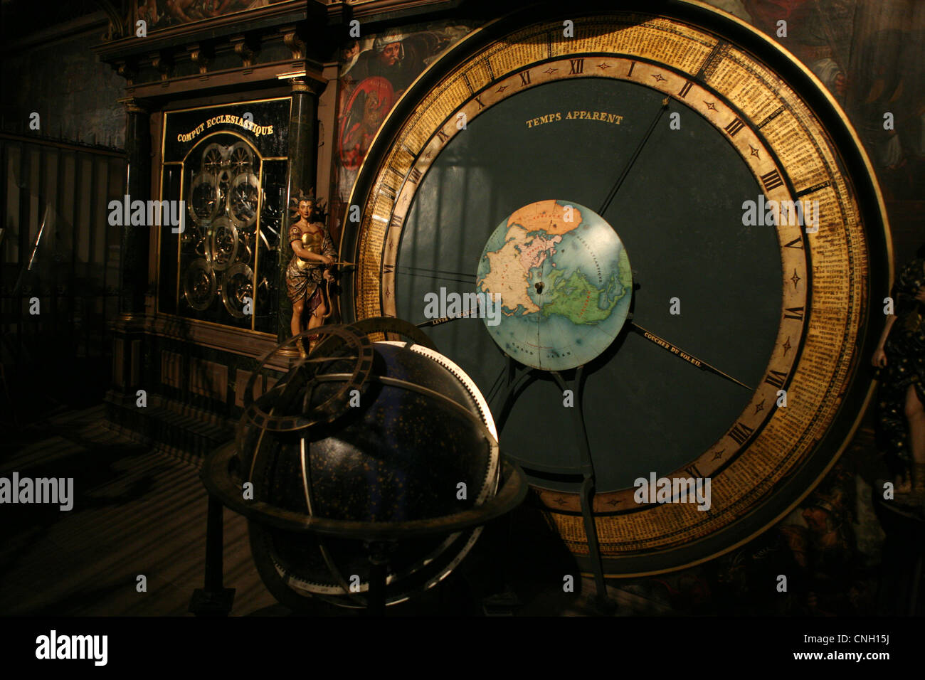 Strasbourg cathedral clock hi-res stock photography and images - Alamy