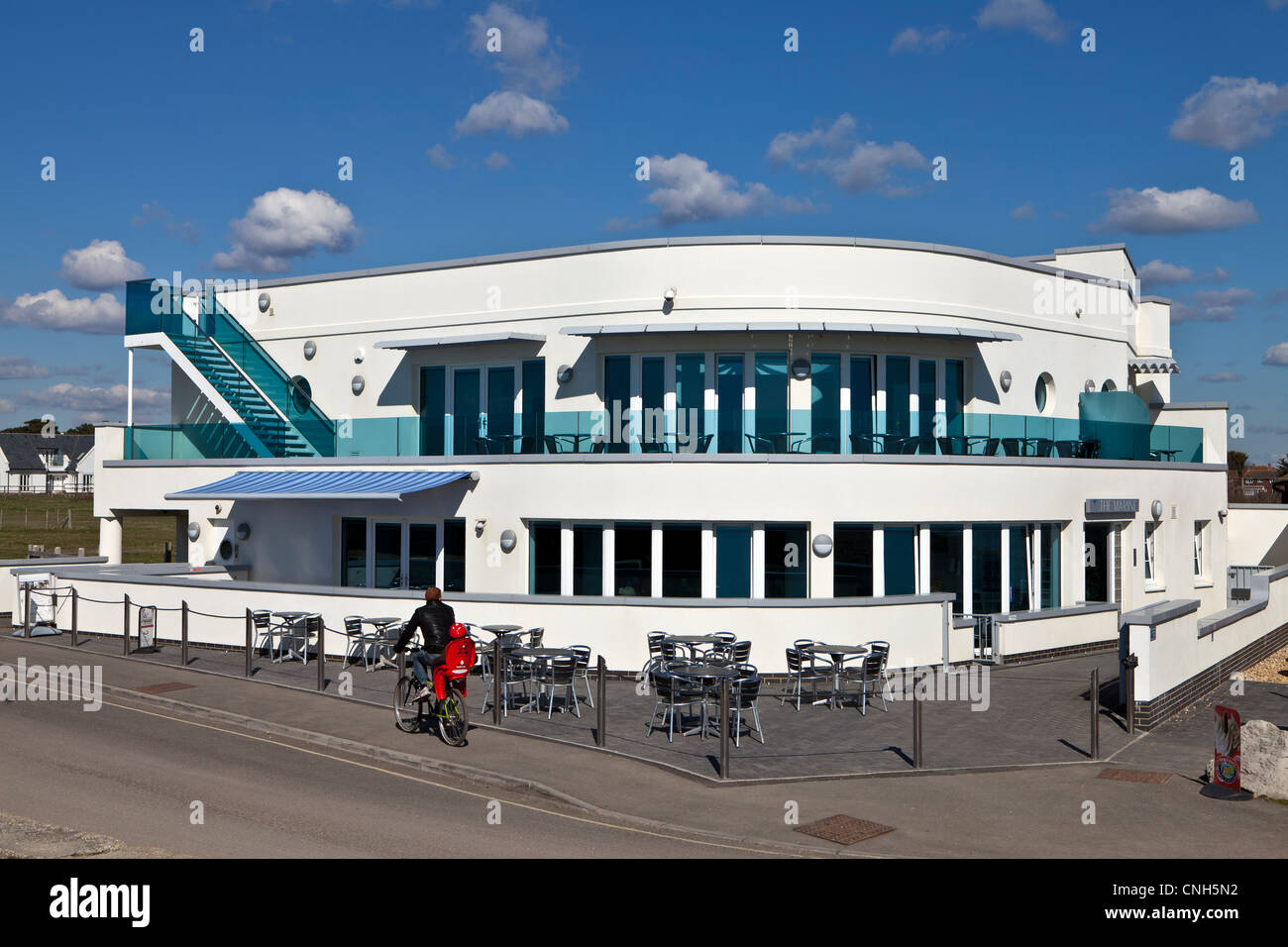 Milford on sea hi-res stock photography and images - Alamy