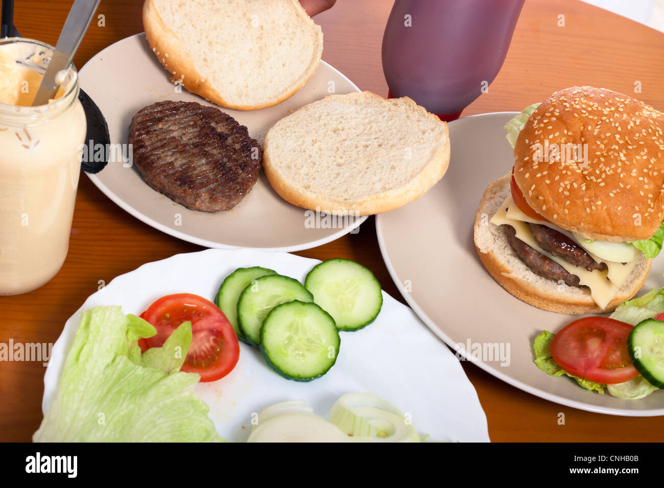 Hamburgers hi-res stock photography and images - Alamy