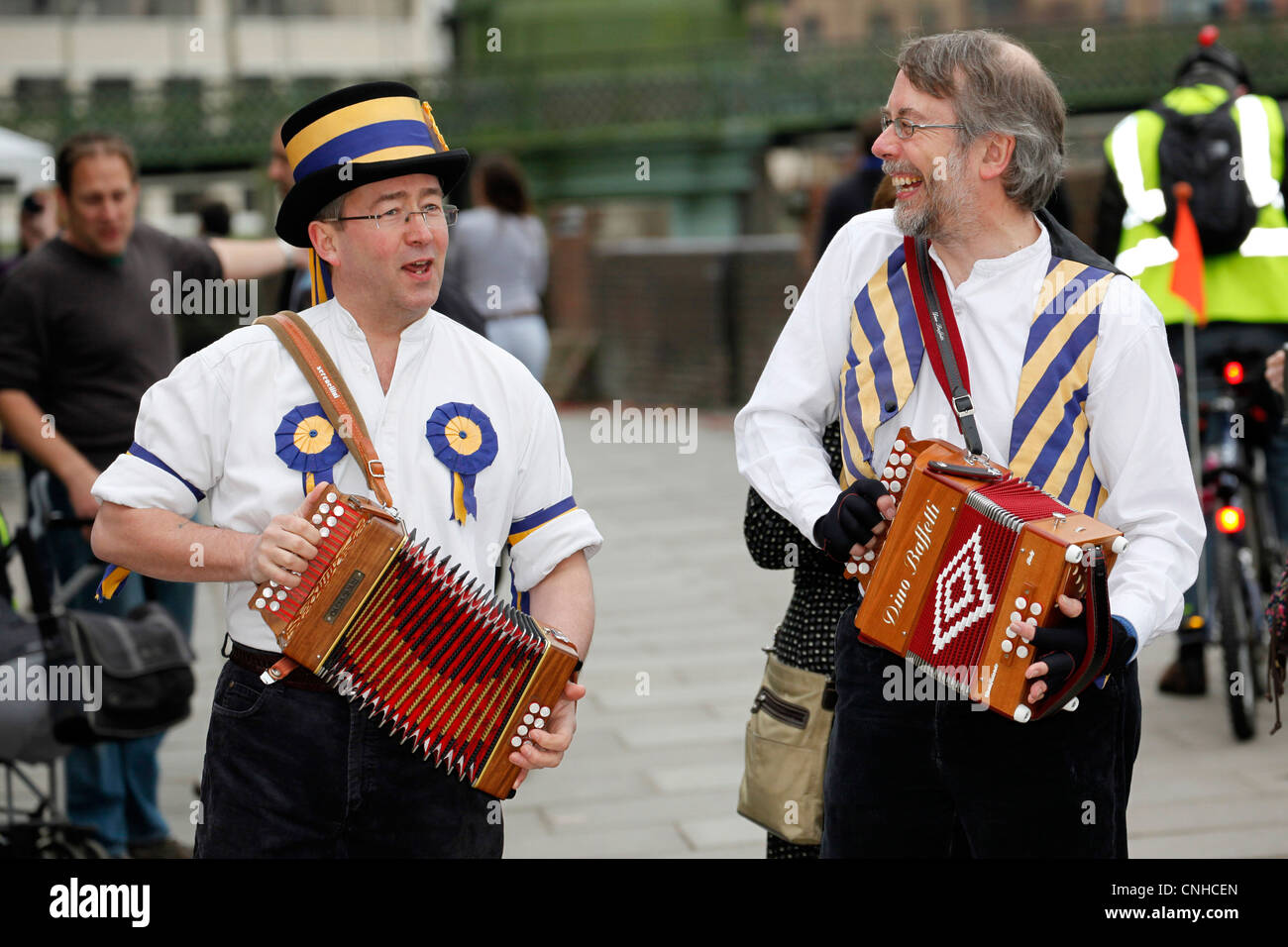 Hammersmith Morris Men dancers, doing traditional Morris Dancing Stock ...