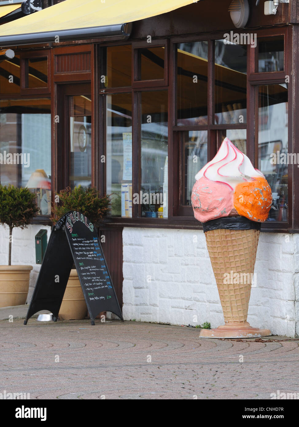 Seafront café in the town of Largs on the West coast of Scotland ...