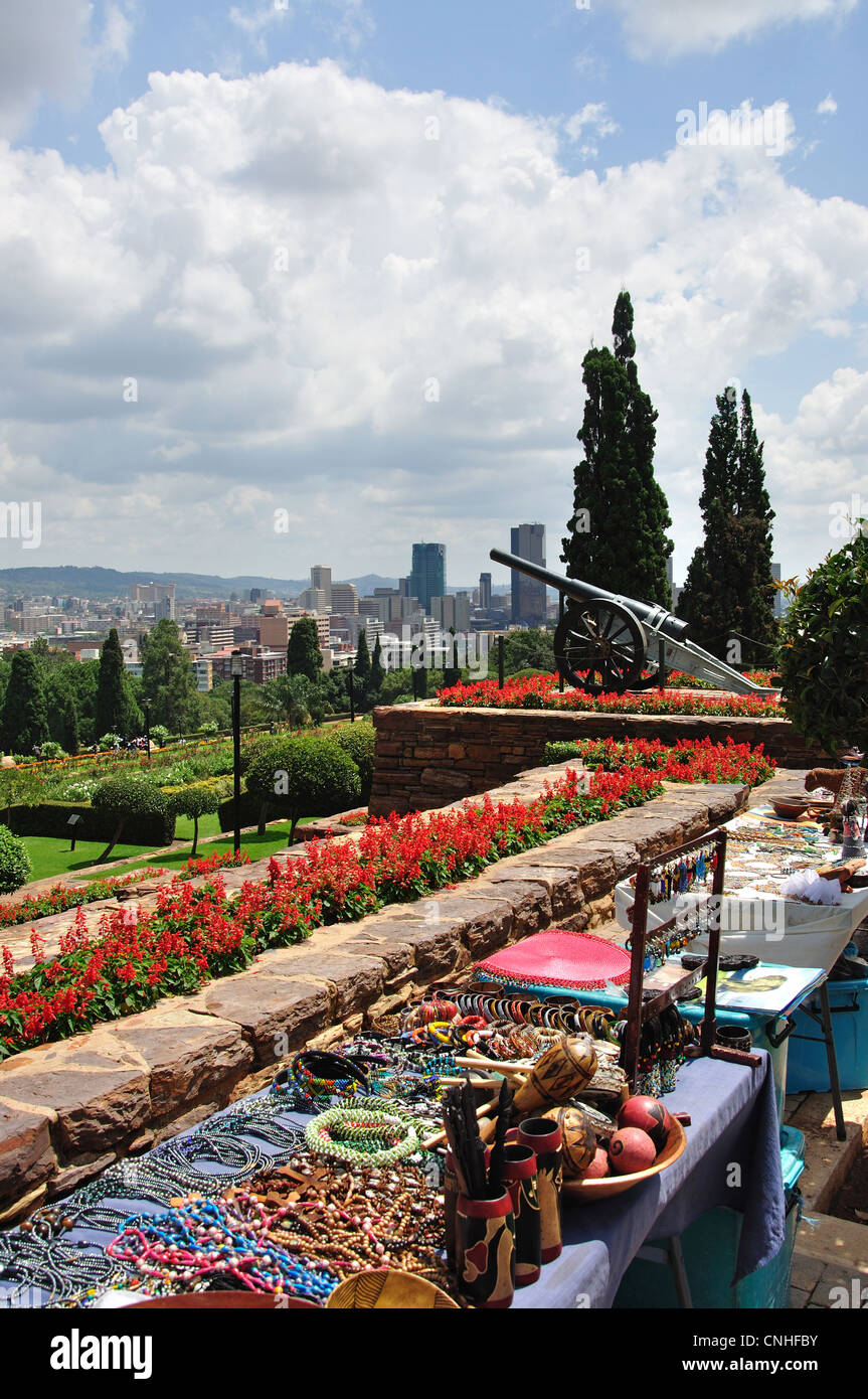 Souvenir stalls by The Union Buildings gardens, Meintjieskop, Pretoria ...