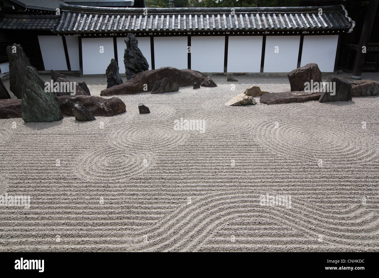 Southern Garden designed by landscape sculptor Shigemori Mirei, at ...