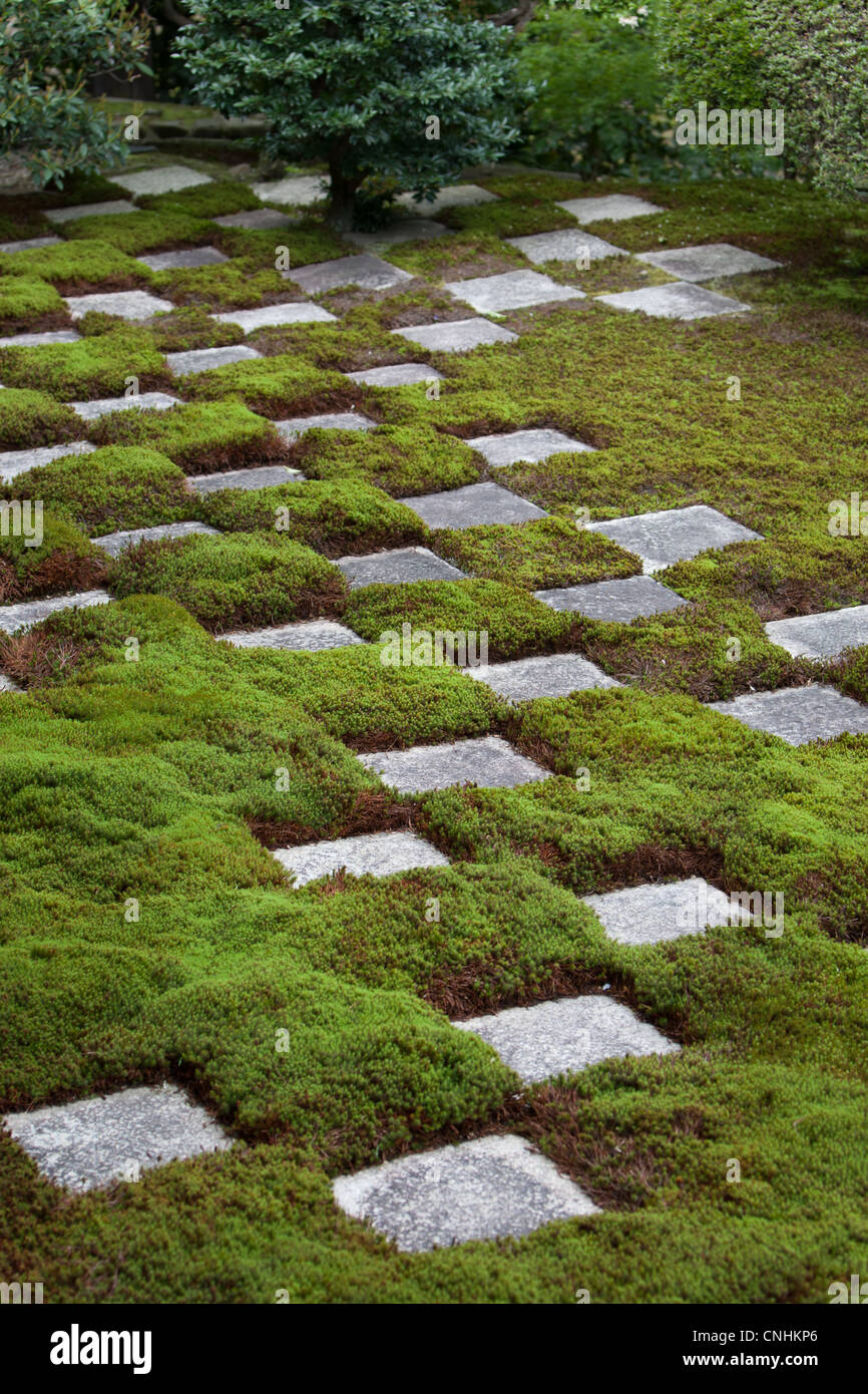 Mirei shigemori garden hi-res stock photography and images - Alamy
