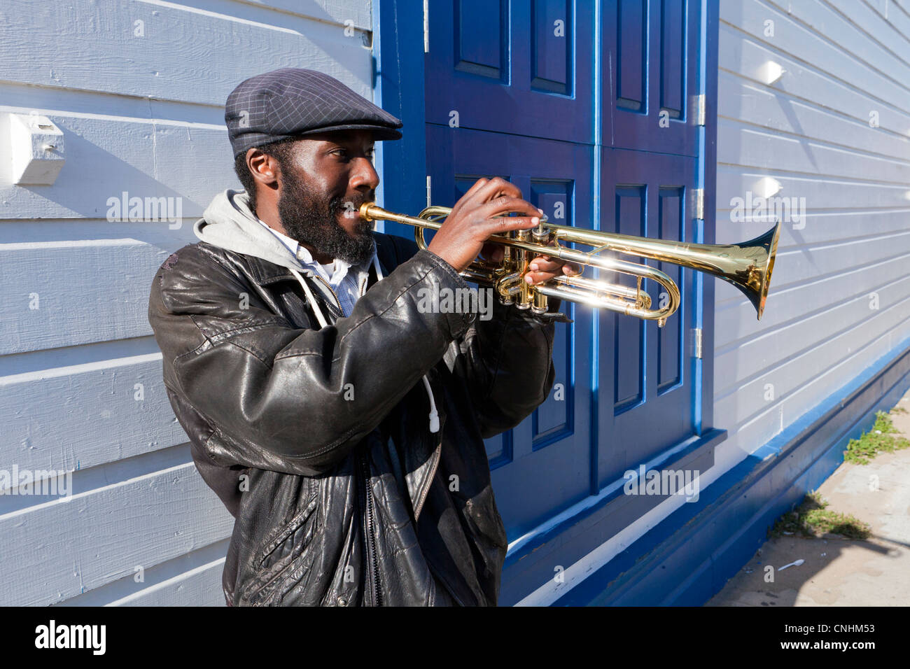 African american street performer hi-res stock photography and images ...