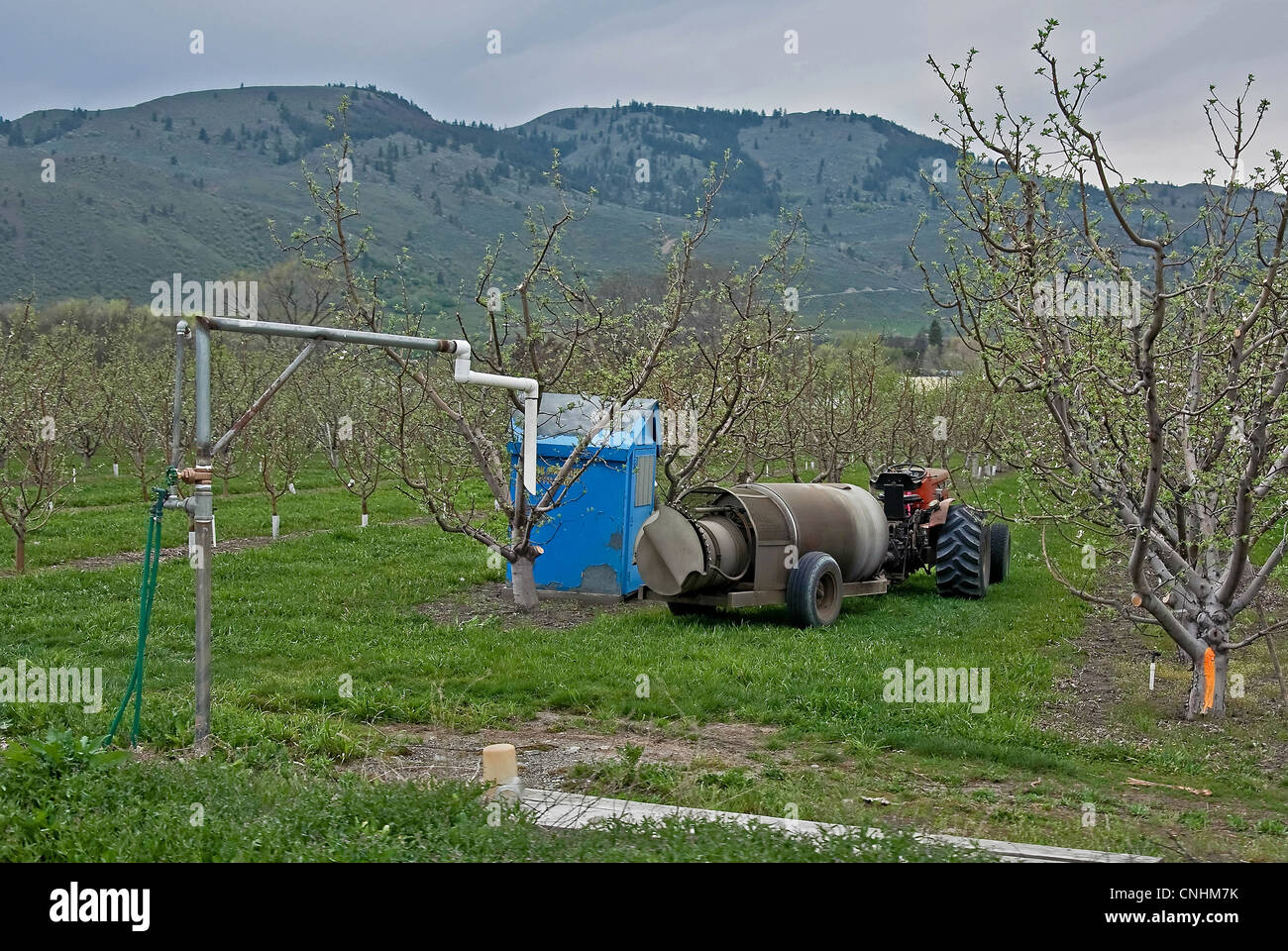 Orchard sprayer hi-res stock photography and images - Alamy
