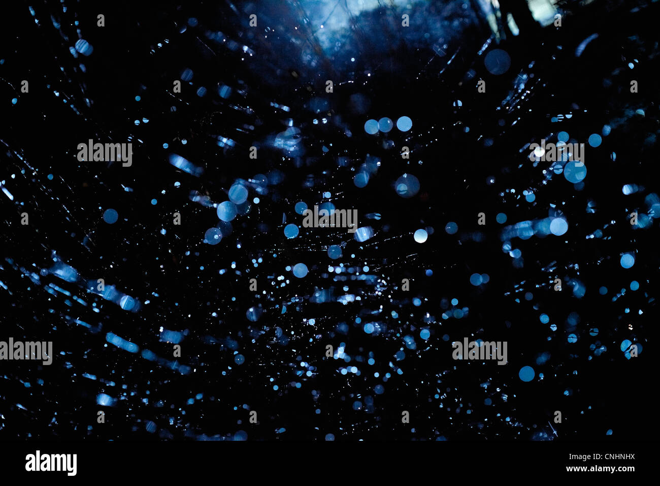 Abstract of multiple round drop shapes in mid-air Stock Photo - Alamy