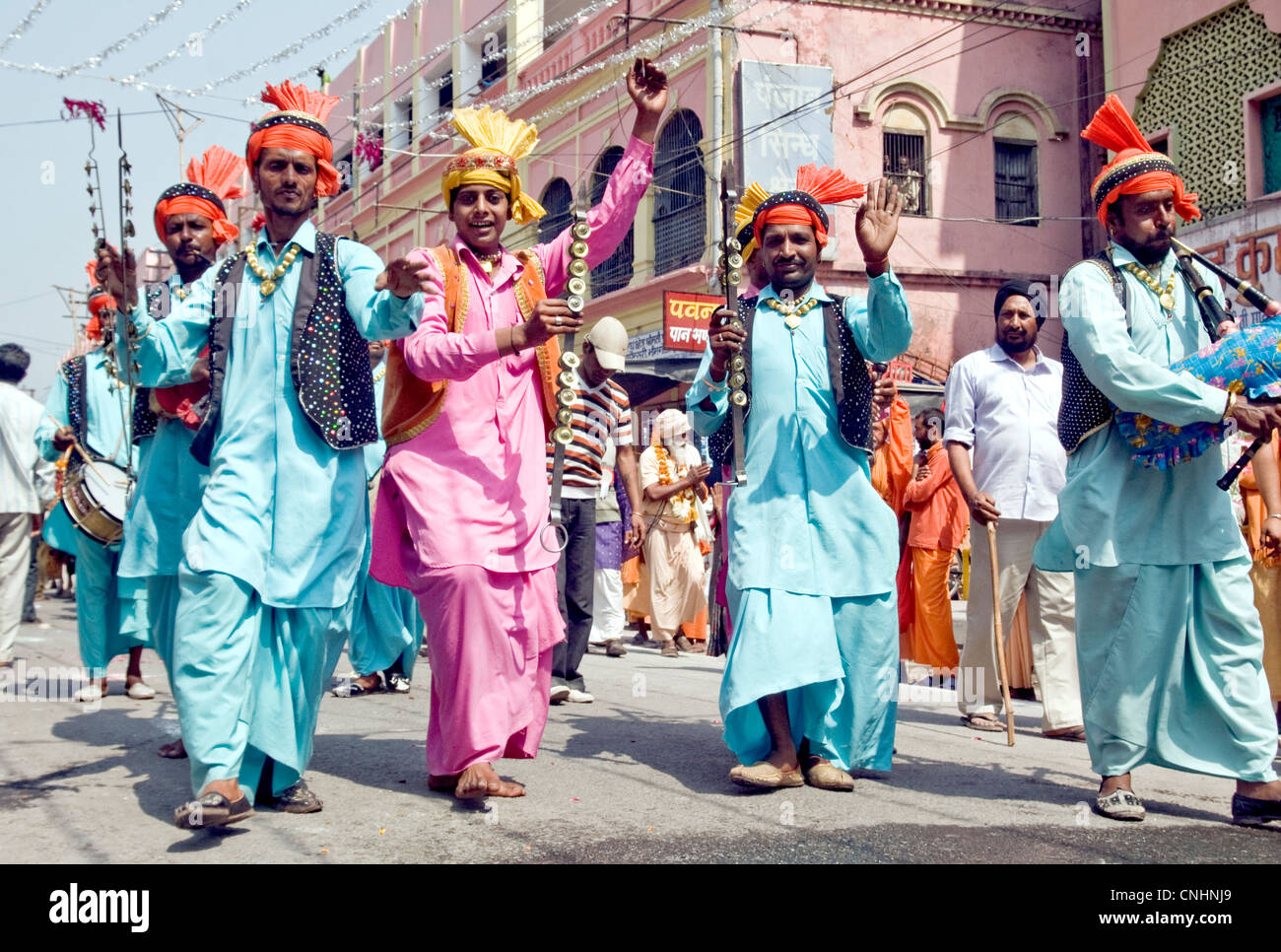 Musicians parade hi-res stock photography and images - Alamy