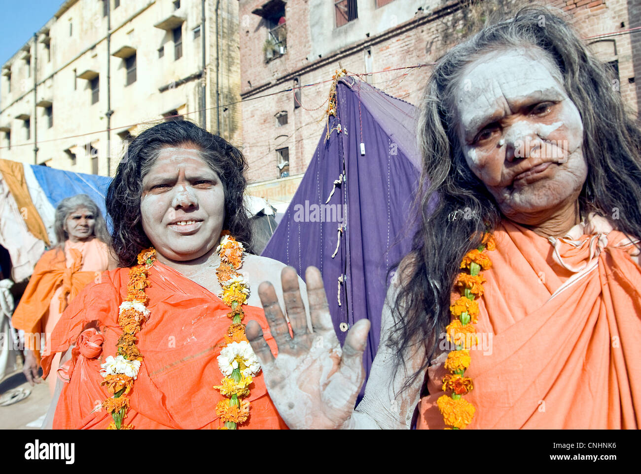Sannyasins hi-res stock photography and images - Alamy