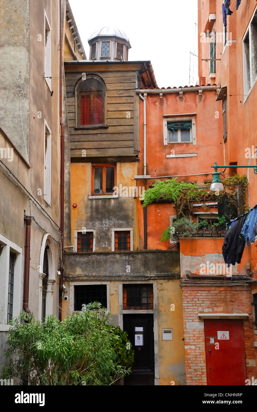 Sestriere of Cannaregio, Jewish ghetto, Venice, Italy : a typical ...