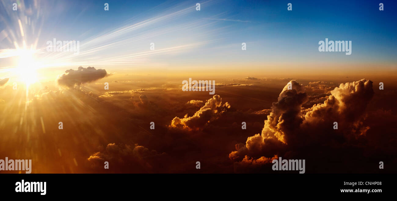 Sun rising hi-res stock photography and images - Alamy