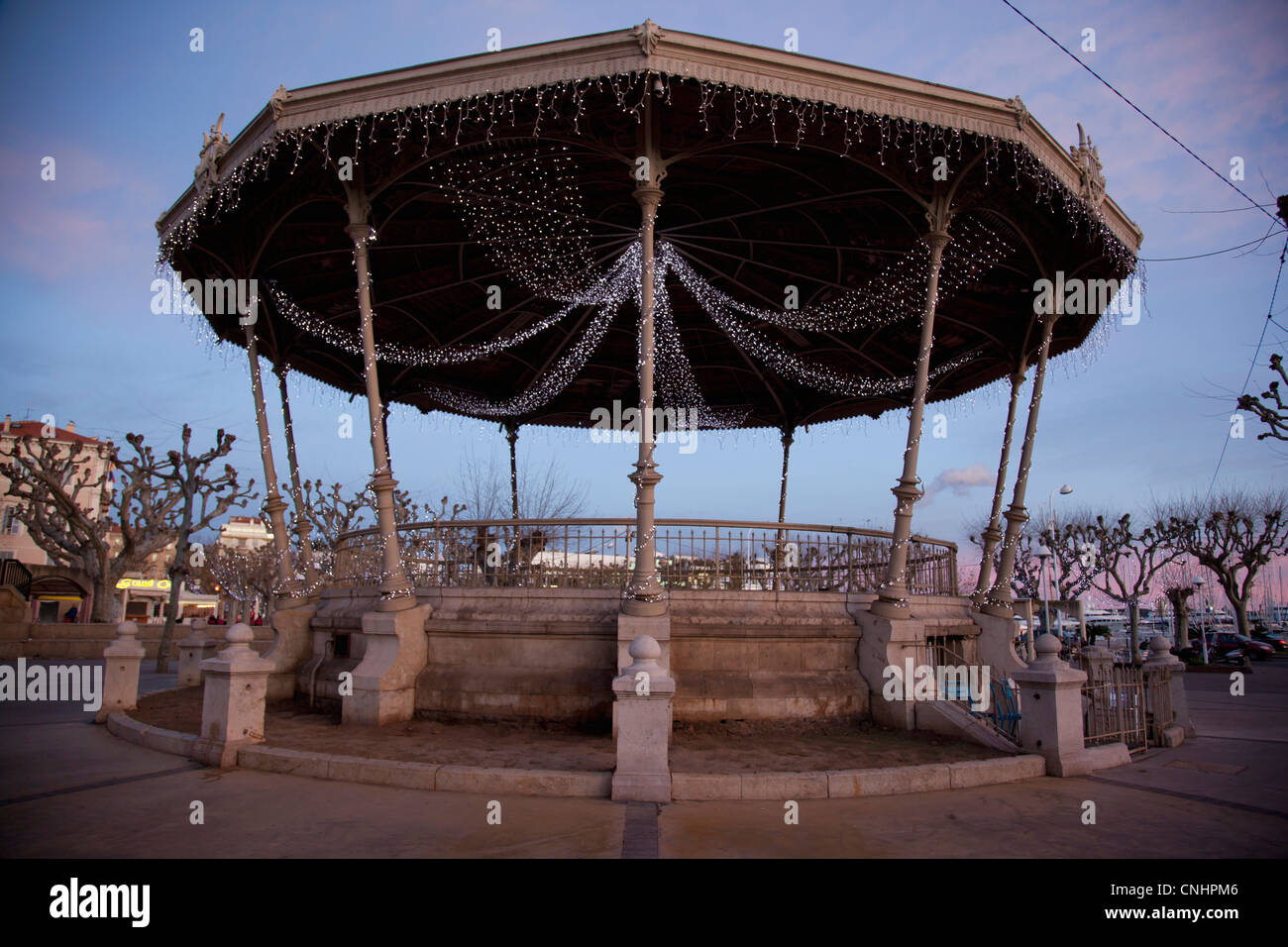 Classical pavilion hi-res stock photography and images - Alamy