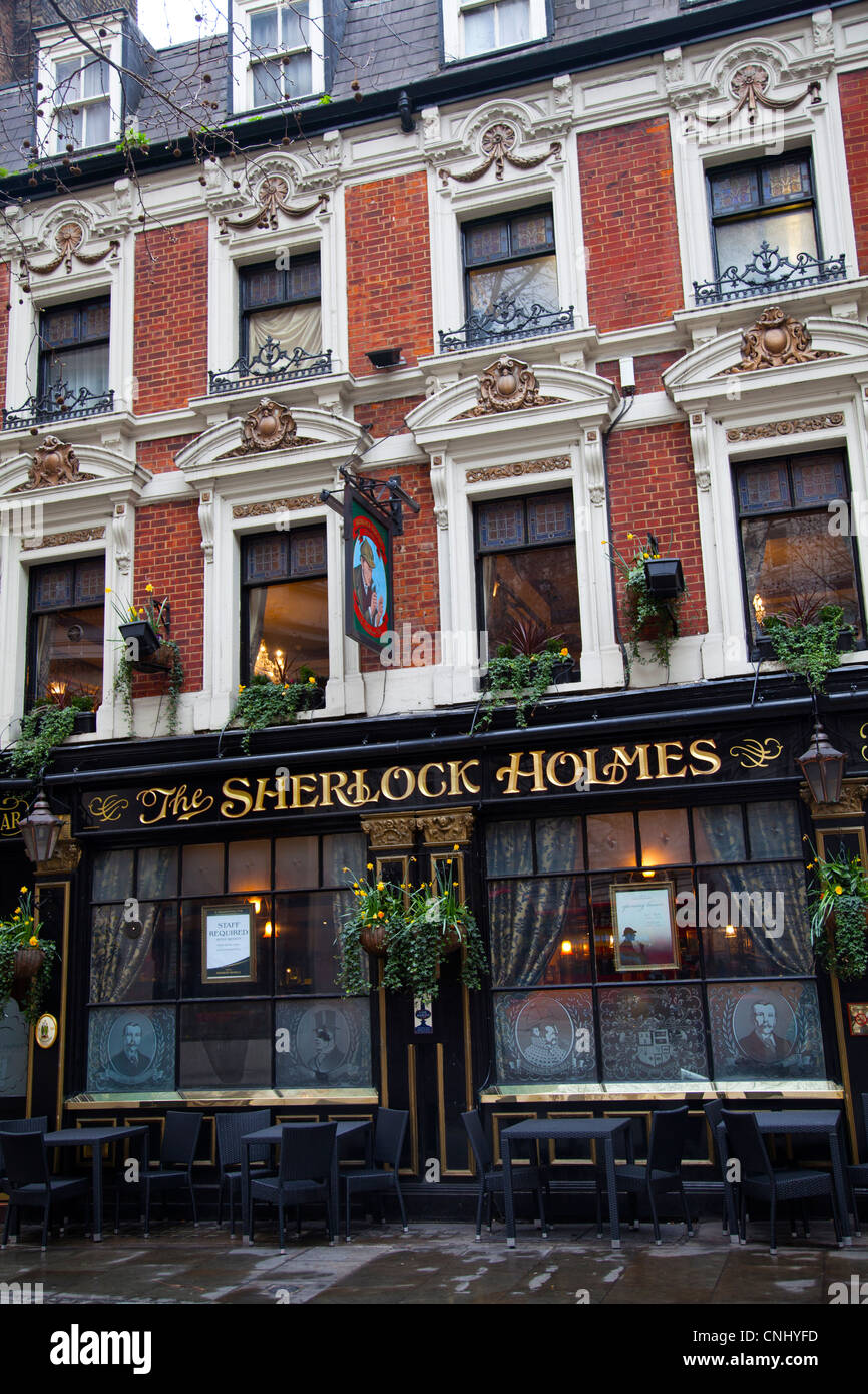 London Sherlock Holmes Pub High Resolution Stock Photography and Images ...