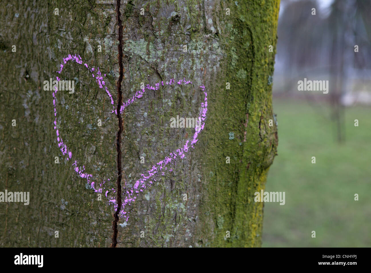 Heartbroken drawing hi-res stock photography and images - Alamy
