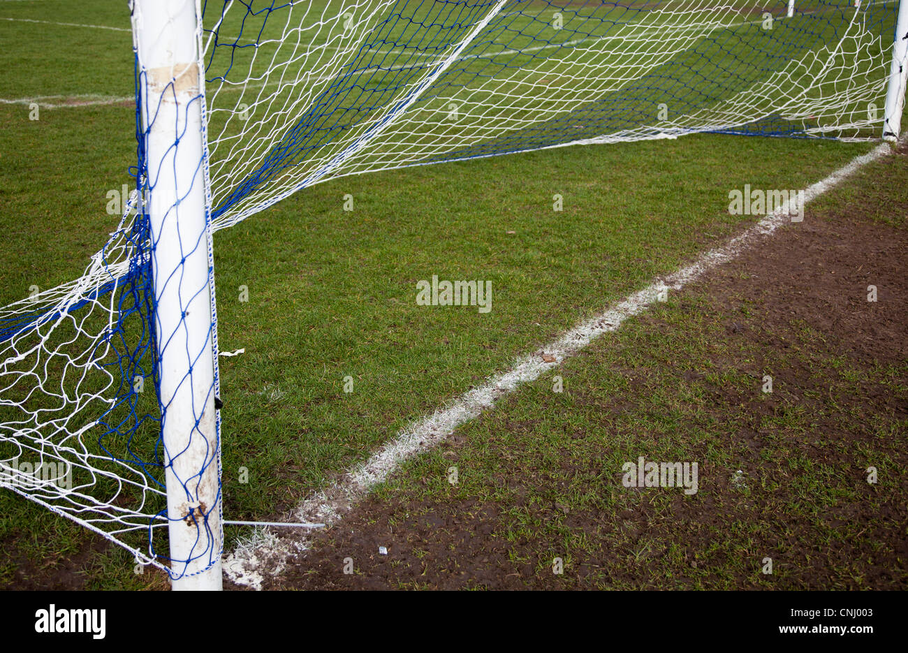 Empty goalpost hi-res stock photography and images - Alamy