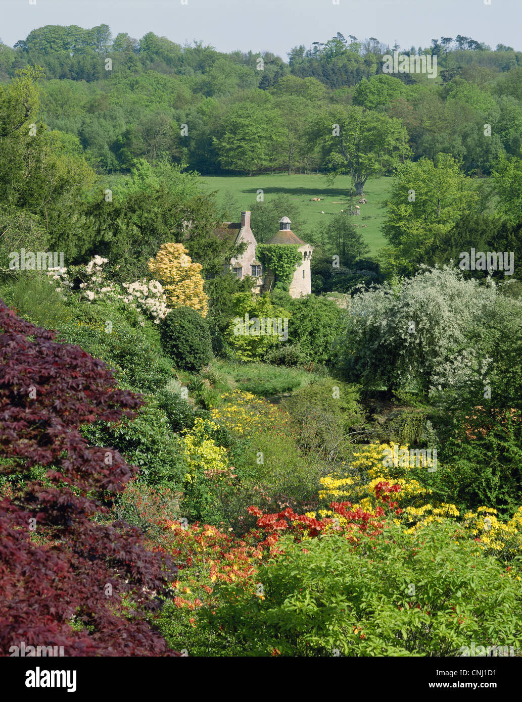 Scotney castle garden hi-res stock photography and images - Alamy
