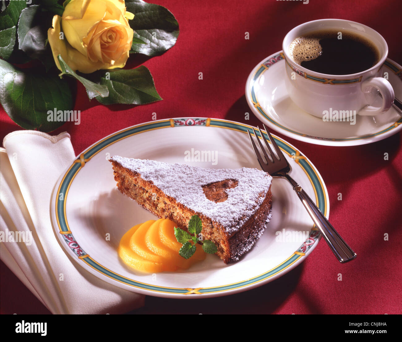 Nut gateau hi-res stock photography and images - Alamy