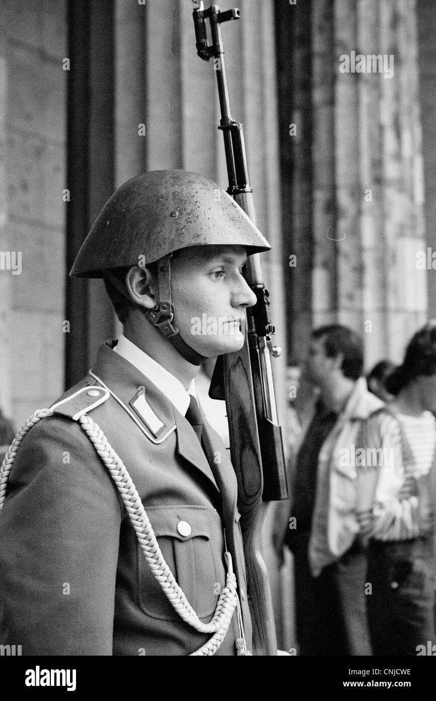 East german guard soldier hi-res stock photography and images - Alamy