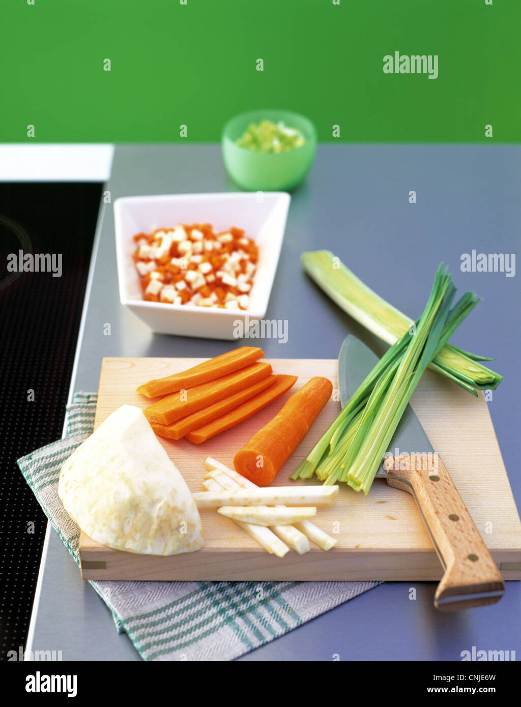 Preparing the vegetables Stock Photo - Alamy