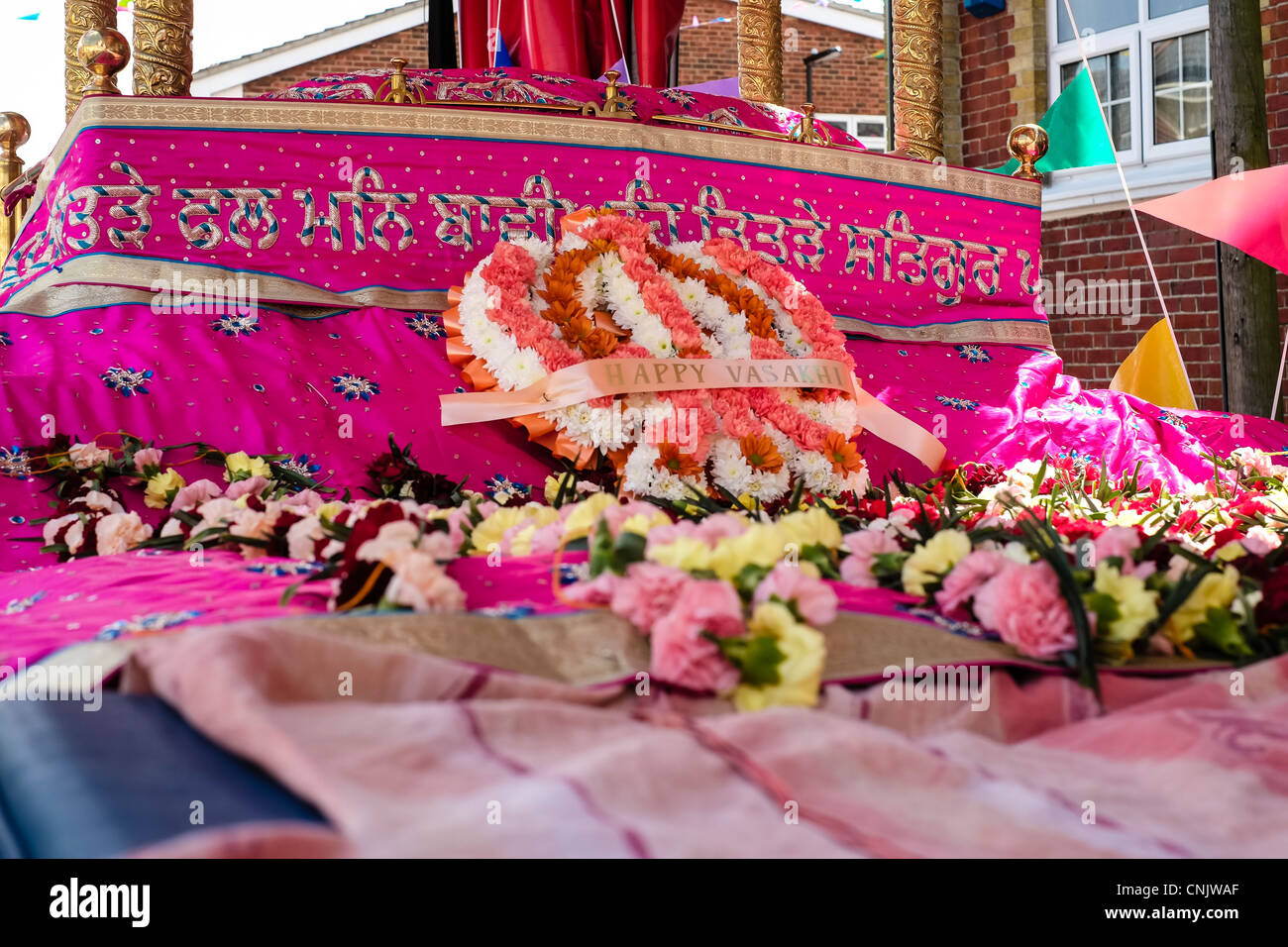 Parade indian float hi-res stock photography and images - Alamy
