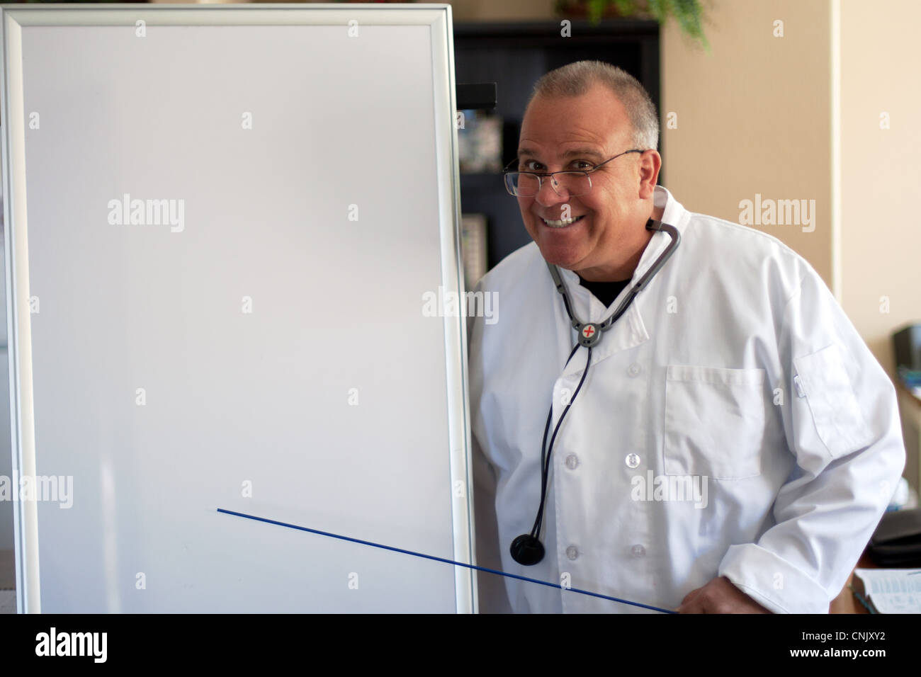 doctor wich clipboard empty copy space and pointing device Stock Photo ...